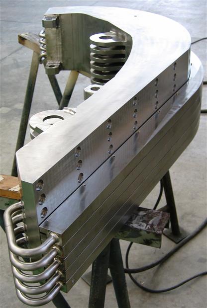 OUTER VERTICAL TARGET - Simic S.p.A.